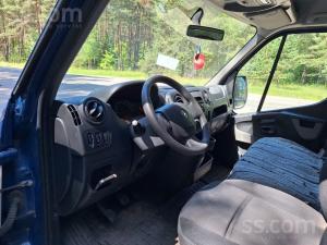 Blue Renault Master 2018 in Daugavpils, with an engine capacity of 2.30 L and mileage of 174 thousand km for 15900 €, photo 7 on AUTOMOTO.COM.LV