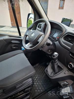 Blue Renault Master 2020 in Balvi, with an engine capacity of 2.30 L and mileage of 340 thousand km for 16200 €, photo 11 on AUTOMOTO.COM.LV