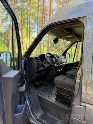 Zils Renault Master 2020 Limbaži, ar dzinēja tilpumu 2.30 L un nobraukumu 81 tūkst. km par 30250 €, foto 9 vietnē AUTOMOTO.COM.LV