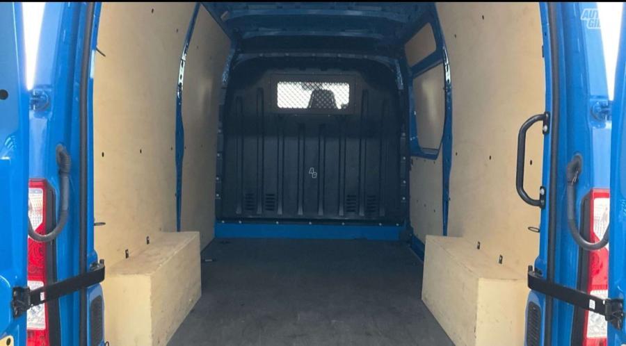 Blue Renault Master 2020 in Kaunas, with an engine capacity of 2.30 L and mileage of 17 thousand km for 29019 €, photo 11 on AUTOMOTO.COM.LV