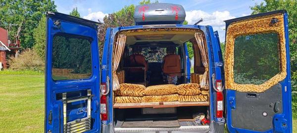 Blue Renault Master 2018 in Sirvintos, with an engine capacity of 2.30 L and mileage of 130 thousand km for 9000 €, photo 7 on AUTOMOTO.COM.LV