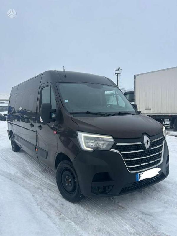 Brown Renault Master 2020 in Kaunas, with an engine capacity of 2.30 L and mileage of 220 thousand km for 9350 €, photo 2 on AUTOMOTO.COM.LV