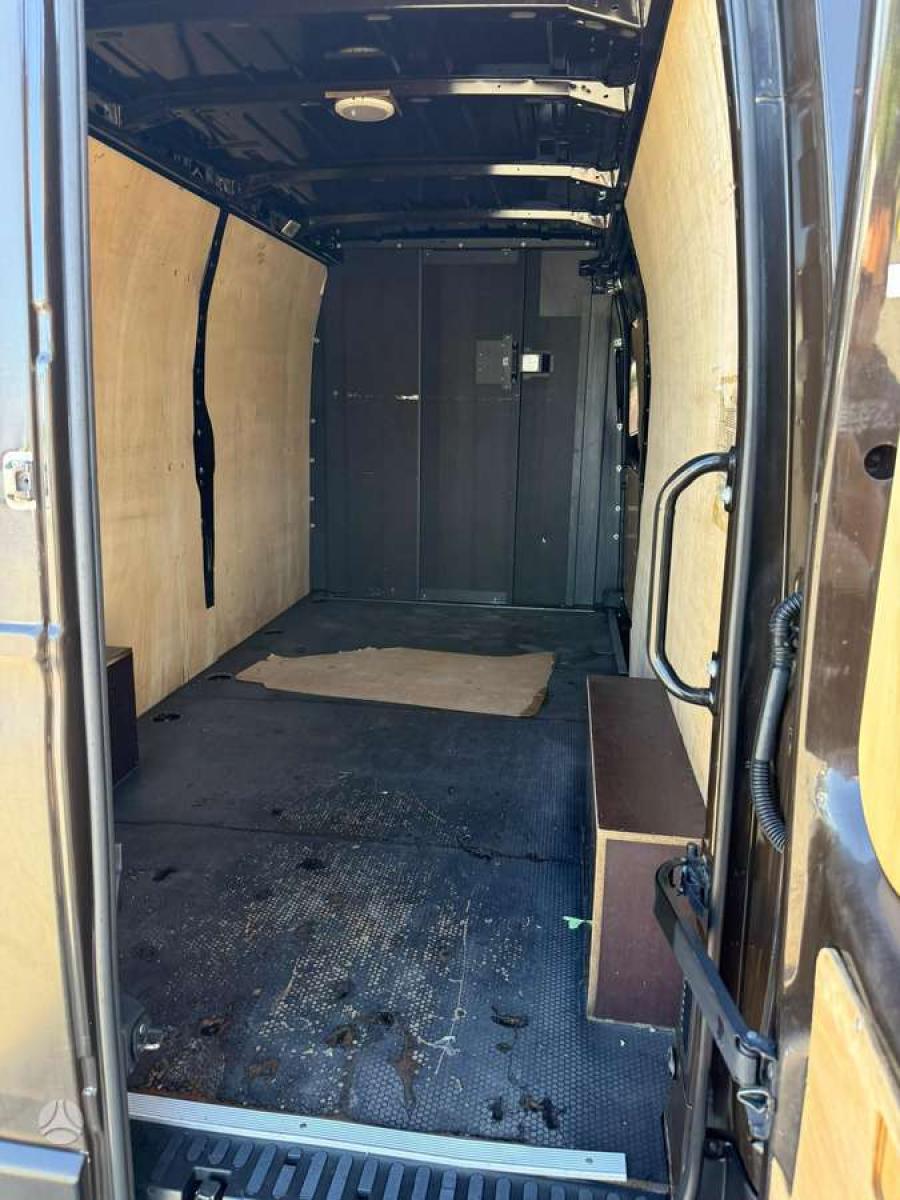Brūns Renault Master 2020 Kauņa, ar dzinēja tilpumu 2.30 L un nobraukumu 242 tūkst. km par 6800 €, foto 6 vietnē AUTOMOTO.COM.LV