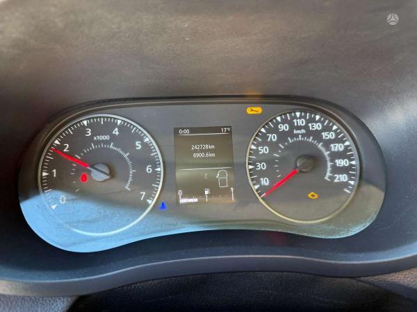 Brown Renault Master 2020 in Kaunas, with an engine capacity of 2.30 L and mileage of 242 thousand km for 6800 €, photo 10 on AUTOMOTO.COM.LV