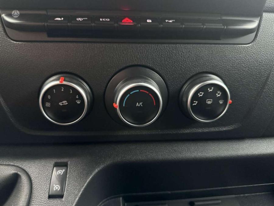 Brūns Renault Master 2020 Kauņa, ar dzinēja tilpumu 2.30 L un nobraukumu 189 tūkst. km par 7650 €, foto 13 vietnē AUTOMOTO.COM.LV