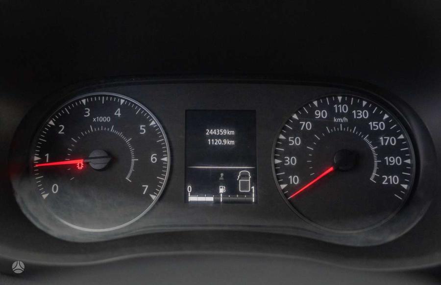 Brown Renault Master 2020 in Riga, with an engine capacity of 2.30 L and mileage of 244 thousand km for 13990 €, photo 17 on AUTOMOTO.COM.LV