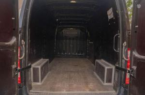 Brown Renault Master 2020 in Riga, with an engine capacity of 2.30 L and mileage of 244 thousand km for 13990 €, photo 25 on AUTOMOTO.COM.LV