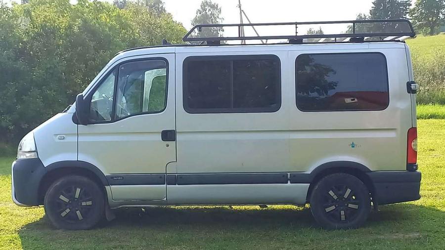 Grey Renault Master 2004 in Vilnius, with an engine capacity of 2.46 L and mileage of 665 thousand km for 3499 €, photo 5 on AUTOMOTO.COM.LV