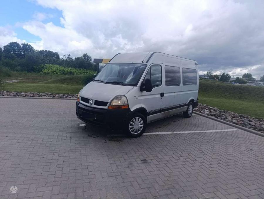 Grey Renault Master 2006 in Taurage, with an engine capacity of 2.46 L and mileage of 522 thousand km for 2100 €, photo 1 on AUTOMOTO.COM.LV