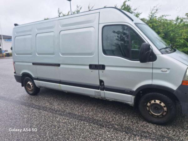 Grey Renault Master 2007 in Taurage, with an engine capacity of 2.50 L and mileage of 328 thousand km for 3300 €, photo 1 on AUTOMOTO.COM.LV