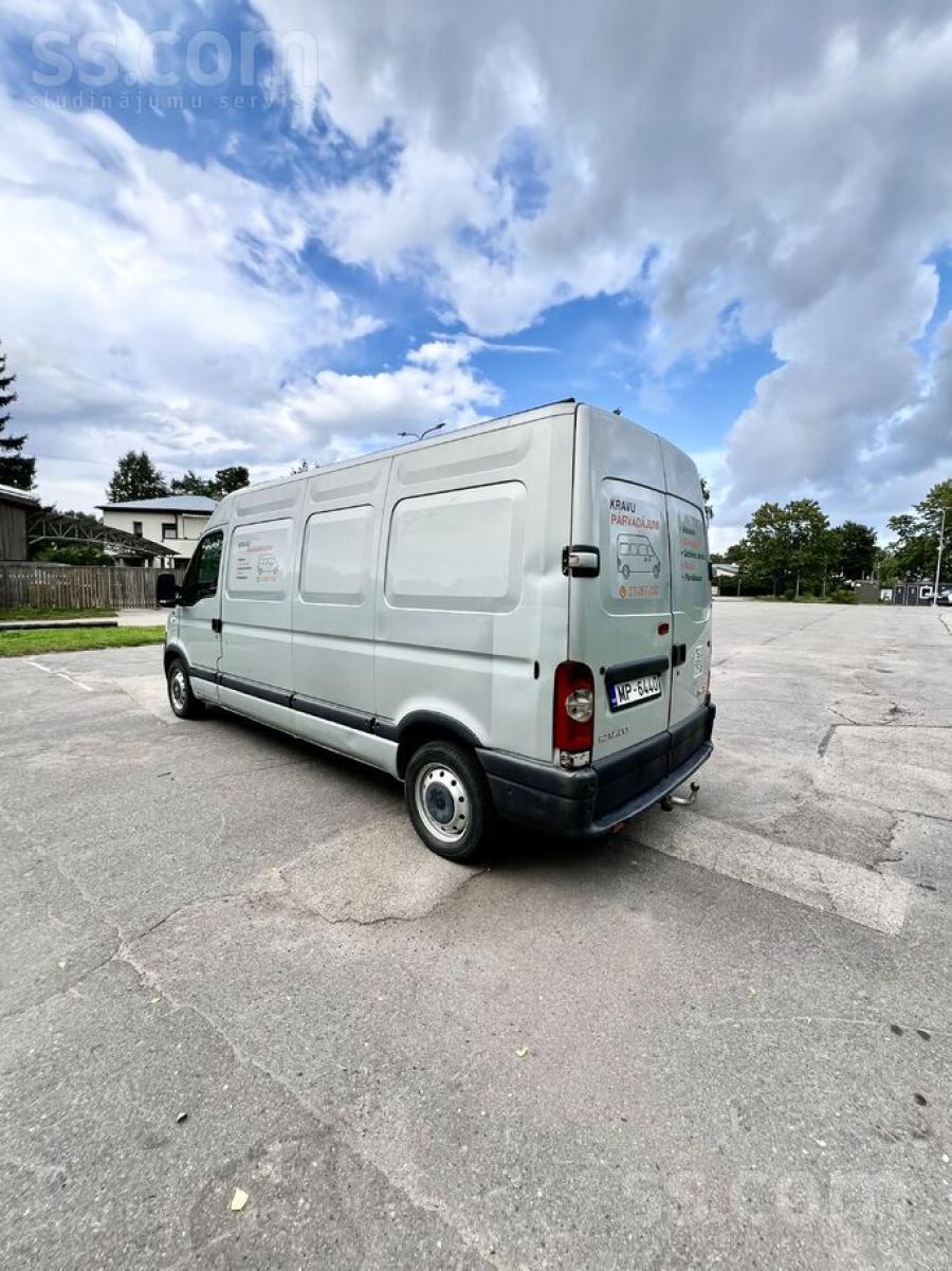 Pelēks Renault Master 2007 Rīga, ar dzinēja tilpumu 2.50 L un nobraukumu 495 tūkst. km par 1995 €, foto 4 vietnē AUTOMOTO.COM.LV