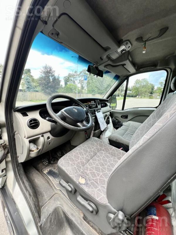 Pelēks Renault Master 2007 Rīga, ar dzinēja tilpumu 2.50 L un nobraukumu 495 tūkst. km par 1995 €, foto 11 vietnē AUTOMOTO.COM.LV