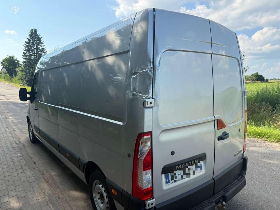 Pelēks Renault Master 2010 Tauragė, ar dzinēja tilpumu 2.30 L un nobraukumu 310 tūkst. km par 5850 €, foto 3 vietnē AUTOMOTO.COM.LV