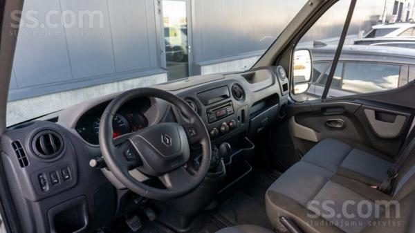 Grey Renault Master 2015 in Riga, with an engine capacity of 2.30 L and mileage of 253 thousand km for 6690 €, photo 10 on AUTOMOTO.COM.LV