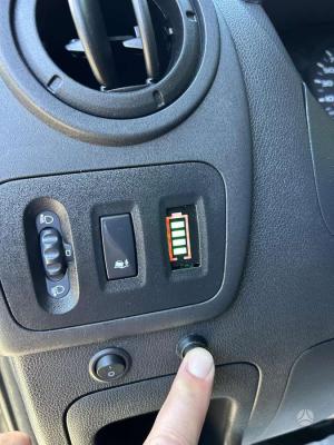 Pelēks Renault Master 2018 Mažeikiai, ar dzinēja tilpumu 2.30 L un nobraukumu 601 tūkst. km par 7500 €, foto 12 vietnē AUTOMOTO.COM.LV