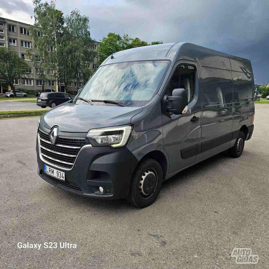Grey Renault Master 2021 in Kaunas, with an engine capacity of 2.30 L and mileage of 380 thousand km for 8000 €, photo 1 on AUTOMOTO.COM.LV