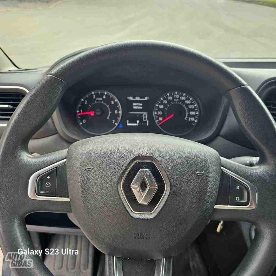 Grey Renault Master 2021 in Kaunas, with an engine capacity of 2.30 L and mileage of 380 thousand km for 8000 €, photo 7 on AUTOMOTO.COM.LV
