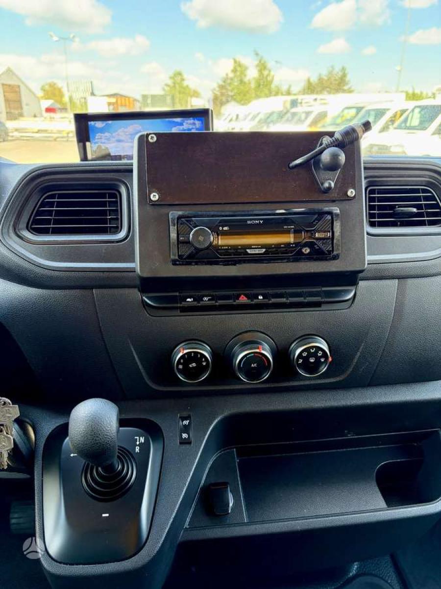 Pelēks Renault Master 2021 Viļņa, ar dzinēja tilpumu 2.30 L un nobraukumu 203 tūkst. km par 12900 €, foto 20 vietnē AUTOMOTO.COM.LV