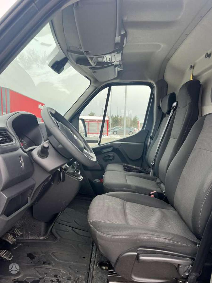 Pelēks Renault Master 2022 Klaipėda, ar dzinēja tilpumu 2.30 L un nobraukumu 422 tūkst. km par 12500 €, foto 8 vietnē AUTOMOTO.COM.LV