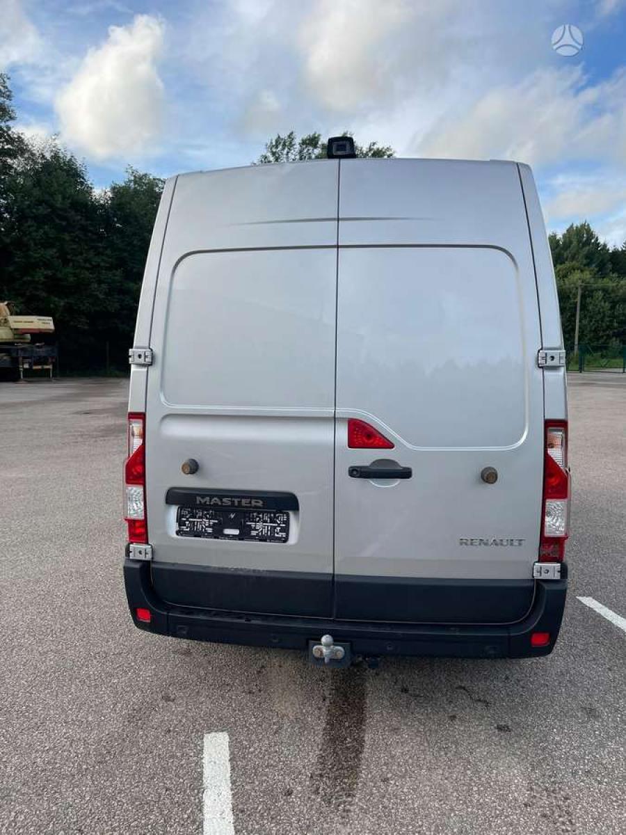 Pelēks Renault Master 2023 Telšiai, ar dzinēja tilpumu 2.30 L un nobraukumu 138 tūkst. km par 15367 €, foto 8 vietnē AUTOMOTO.COM.LV
