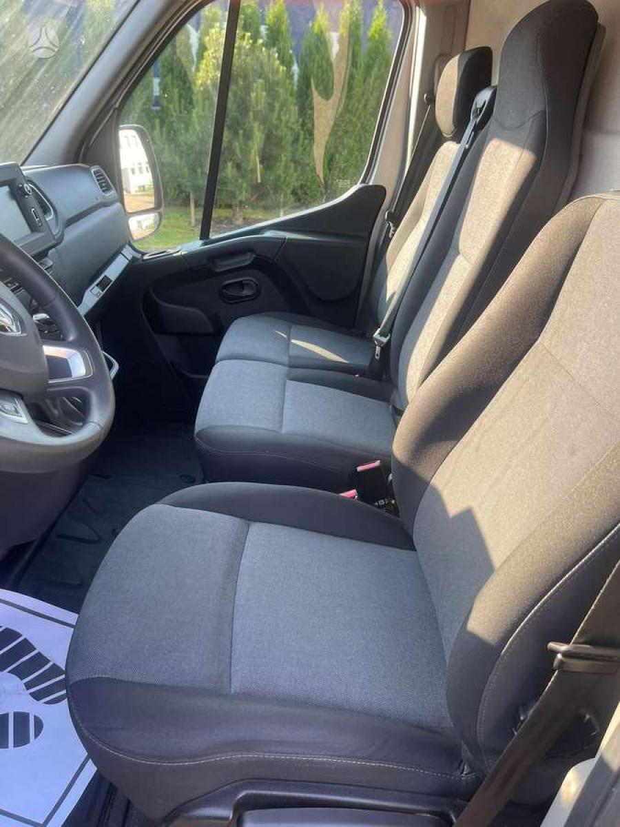 Pelēks Renault Master 2023 Telšiai, ar dzinēja tilpumu 2.30 L un nobraukumu 138 tūkst. km par 15367 €, foto 10 vietnē AUTOMOTO.COM.LV