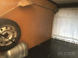 Grey Renault Master 2004 in Riga, with an engine capacity of 2.50 L and mileage of 0 thousand km for 2800 €, photo 11 on AUTOMOTO.COM.LV