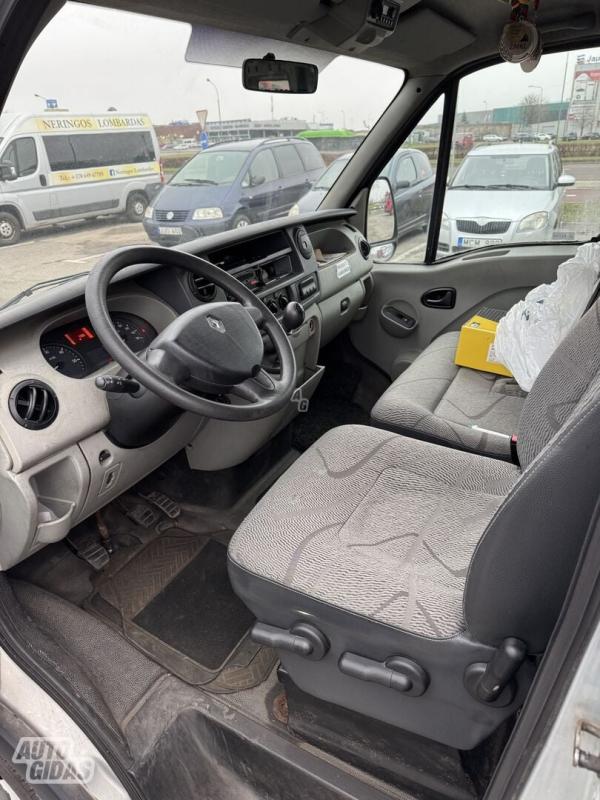 Grey Renault Master 2007 in Klaipeda, with an engine capacity of 2.50 L and mileage of 381 thousand km for 4200 €, photo 9 on AUTOMOTO.COM.LV