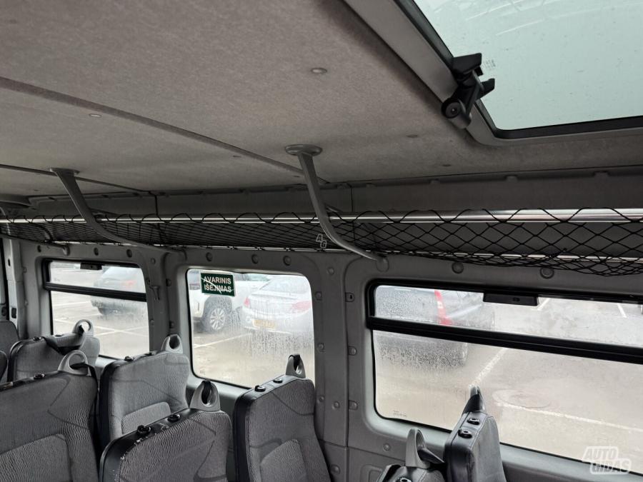 Grey Renault Master 2007 in Klaipeda, with an engine capacity of 2.50 L and mileage of 381 thousand km for 4200 €, photo 15 on AUTOMOTO.COM.LV