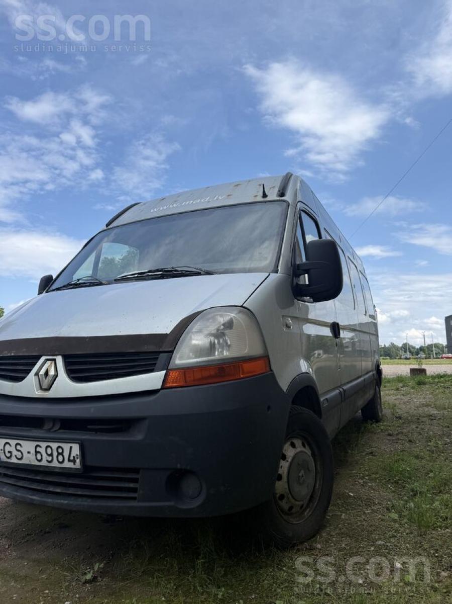 Pelēks Renault Master 2007 Rīga, ar dzinēja tilpumu 2.50 L un nobraukumu 583 tūkst. km par 1990 €, foto 1 vietnē AUTOMOTO.COM.LV