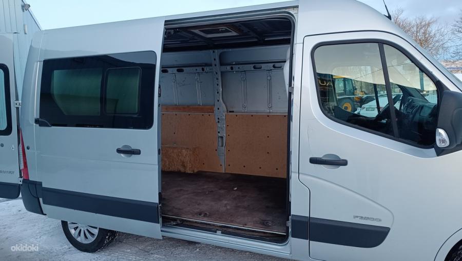 Grey Renault Master 2011 in Johvi, with an engine capacity of 2.20 L and mileage of 274 thousand km for 7200 €, photo 23 on AUTOMOTO.COM.LV