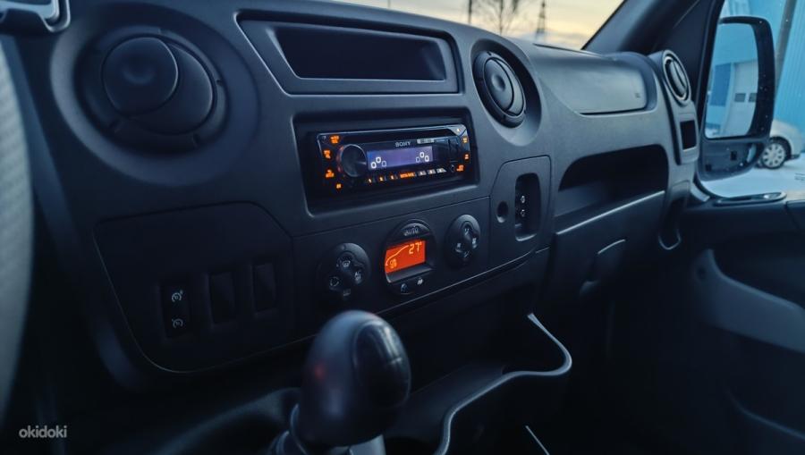 Grey Renault Master 2011 in Johvi, with an engine capacity of 2.20 L and mileage of 274 thousand km for 7200 €, photo 30 on AUTOMOTO.COM.LV