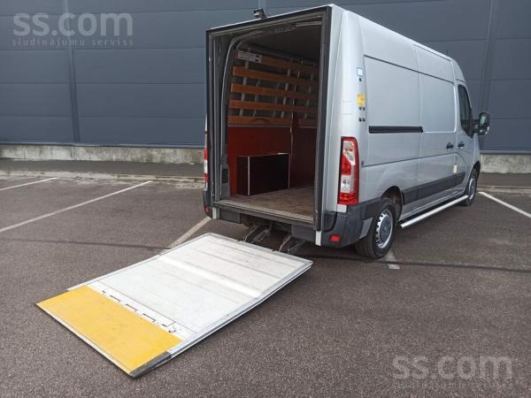 Pelēks Renault Master 2012 Rīga, ar dzinēja tilpumu 2.30 L un nobraukumu 155 tūkst. km par 3650 €, foto 5 vietnē AUTOMOTO.COM.LV