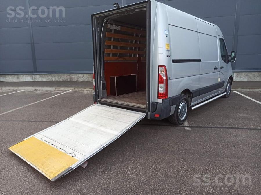 Pelēks Renault Master 2012 Rīga, ar dzinēja tilpumu 2.30 L un nobraukumu 155 tūkst. km par 3650 €, foto 6 vietnē AUTOMOTO.COM.LV