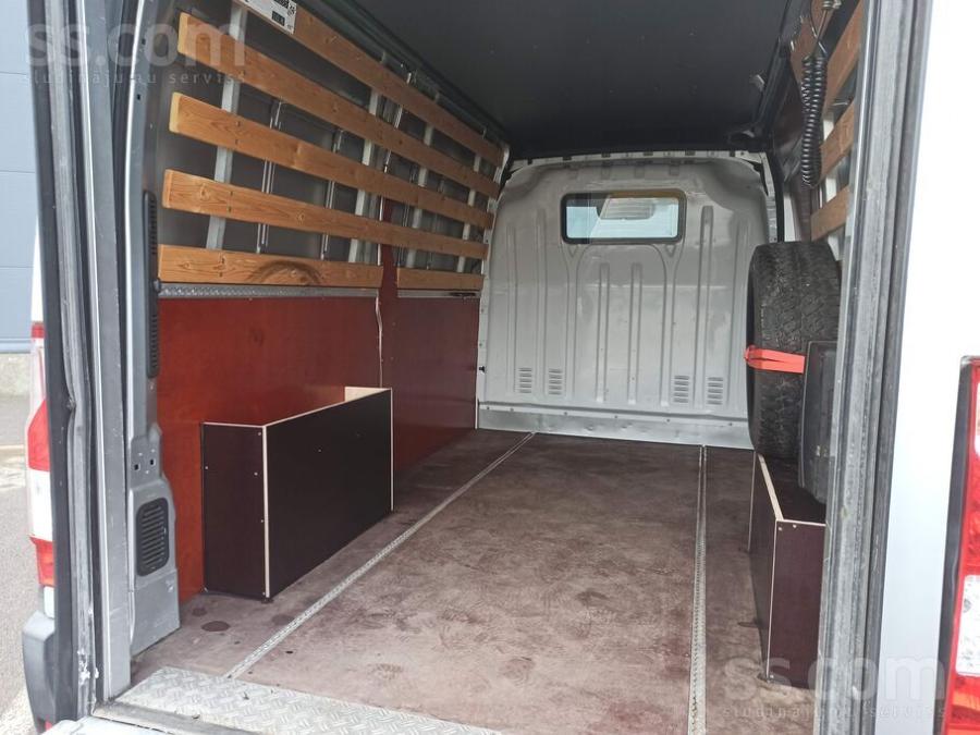 Pelēks Renault Master 2012 Rīga, ar dzinēja tilpumu 2.30 L un nobraukumu 155 tūkst. km par 3650 €, foto 8 vietnē AUTOMOTO.COM.LV