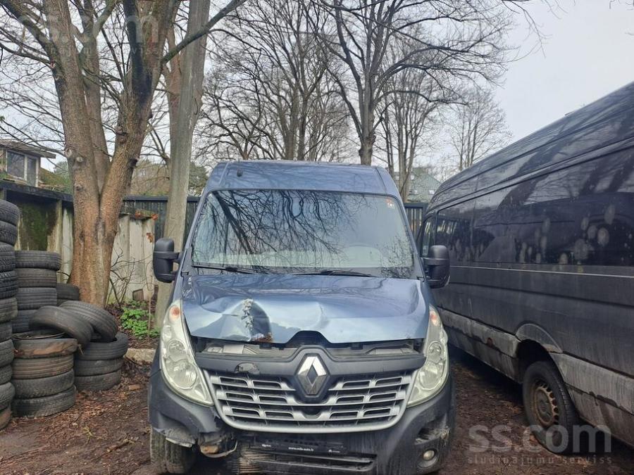 Grey Renault Master 2015 in Riga, with an engine capacity of 2.30 L and mileage of 487 thousand km for 2900 €, photo 6 on AUTOMOTO.COM.LV