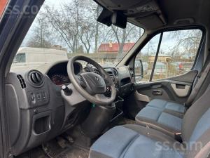 Grey Renault Master 2015 in Riga, with an engine capacity of 2.30 L and mileage of 487 thousand km for 2900 €, photo 10 on AUTOMOTO.COM.LV