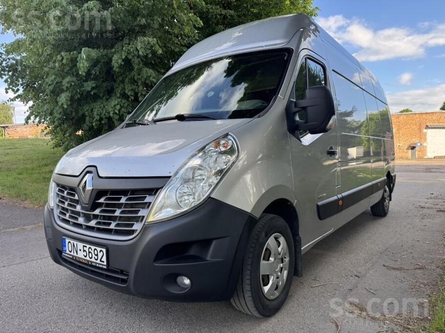 Grey Renault Master 2015 in Riga, with an engine capacity of 2.30 L and mileage of 380 thousand km for 10500 €, photo 1 on AUTOMOTO.COM.LV
