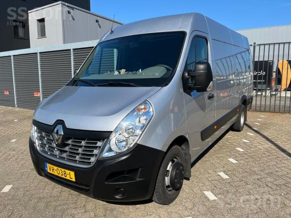 Grey Renault Master 2015 in Valmiera, with an engine capacity of 2.30 L and mileage of 183 thousand km for 12100 €, photo 1 on AUTOMOTO.COM.LV