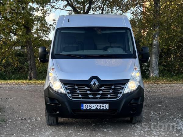 Grey Renault Master 2015 in Riga, with an engine capacity of 2.30 L and mileage of 221 thousand km for 12750 €, photo 1 on AUTOMOTO.COM.LV