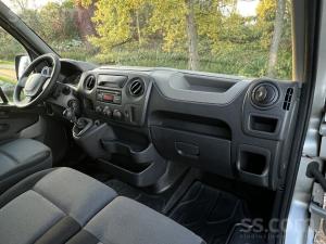 Grey Renault Master 2015 in Riga, with an engine capacity of 2.30 L and mileage of 221 thousand km for 12750 €, photo 16 on AUTOMOTO.COM.LV