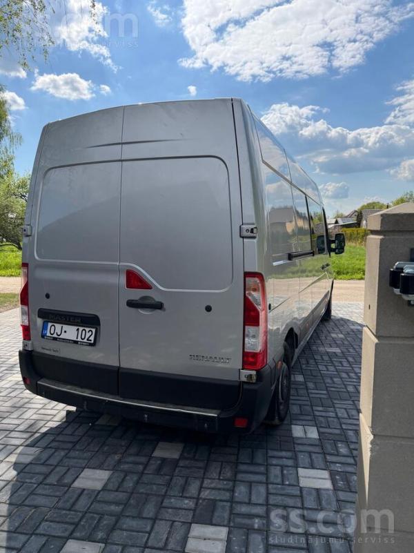 Grey Renault Master 2019 in Jelgava, with an engine capacity of 2.30 L and mileage of 330 thousand km for 16300 €, photo 5 on AUTOMOTO.COM.LV