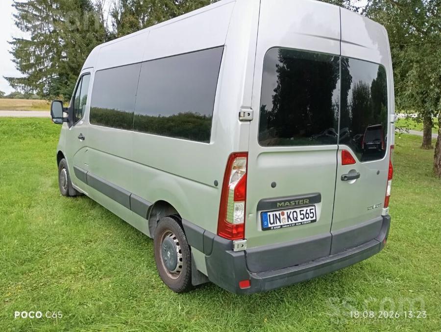 Grey Renault Master 2019 in Bauska, with an engine capacity of 2.30 L and mileage of 267 thousand km for 16000 €, photo 4 on AUTOMOTO.COM.LV