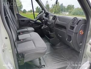 Grey Renault Master 2019 in Bauska, with an engine capacity of 2.30 L and mileage of 267 thousand km for 16000 €, photo 7 on AUTOMOTO.COM.LV
