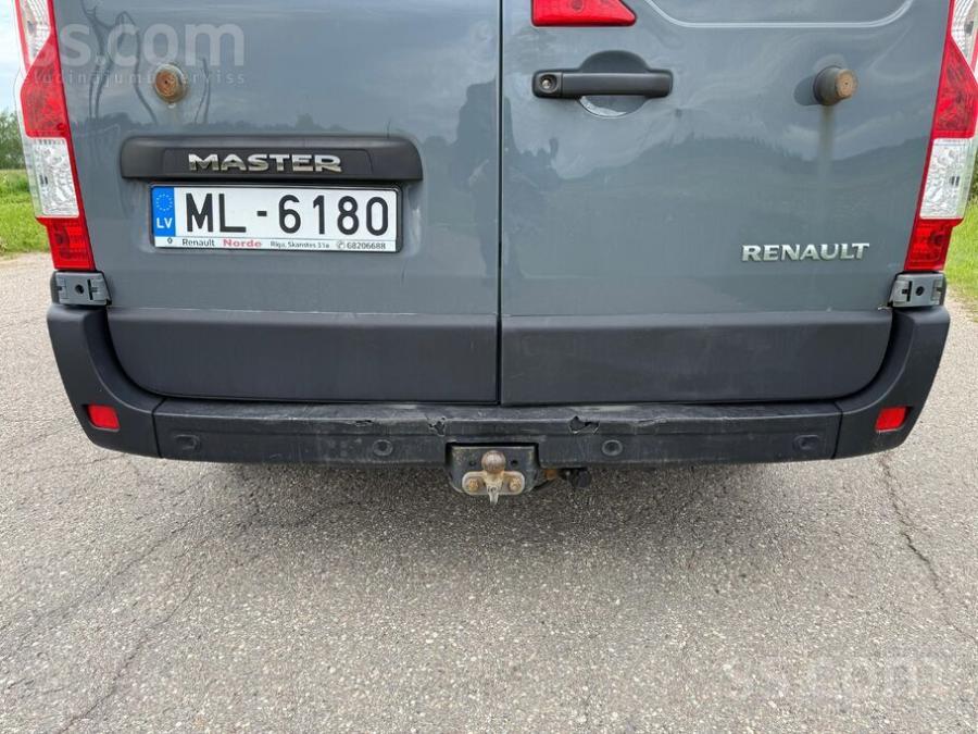 Grey Renault Master 2020 in Riga, with an engine capacity of 2.30 L and mileage of 124 thousand km for 4990 €, photo 5 on AUTOMOTO.COM.LV
