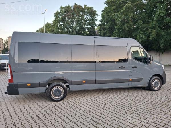 Grey Renault Master 2021 in Riga, with an engine capacity of 2.30 L and mileage of 900 thousand km for 15000 €, photo 9 on AUTOMOTO.COM.LV