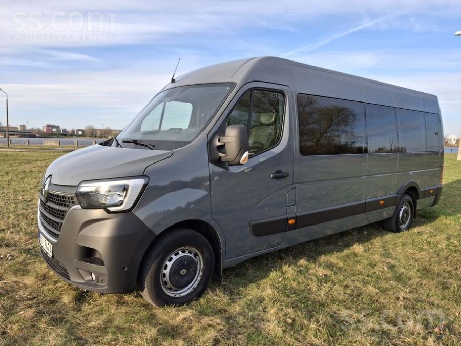 Grey Renault Master 2022 in Riga, with an engine capacity of 2.30 L and mileage of 552 thousand km for 19000 €, photo 1 on AUTOMOTO.COM.LV
