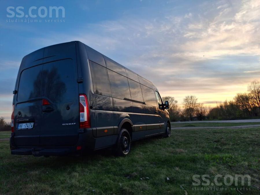 Grey Renault Master 2022 in Riga, with an engine capacity of 2.30 L and mileage of 552 thousand km for 19000 €, photo 6 on AUTOMOTO.COM.LV