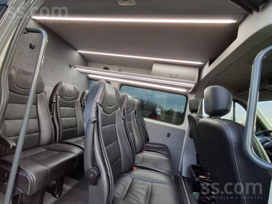 Grey Renault Master 2022 in Riga, with an engine capacity of 2.30 L and mileage of 552 thousand km for 19000 €, photo 13 on AUTOMOTO.COM.LV