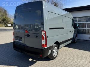 Grey Renault Master 2023 in Tukums, with an engine capacity of 2.30 L and mileage of 166 thousand km for 17500 €, photo 4 on AUTOMOTO.COM.LV