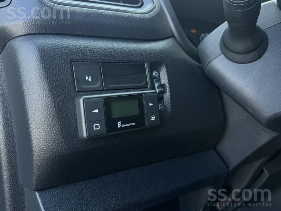 Grey Renault Master 2023 in Tukums, with an engine capacity of 2.30 L and mileage of 166 thousand km for 17500 €, photo 12 on AUTOMOTO.COM.LV